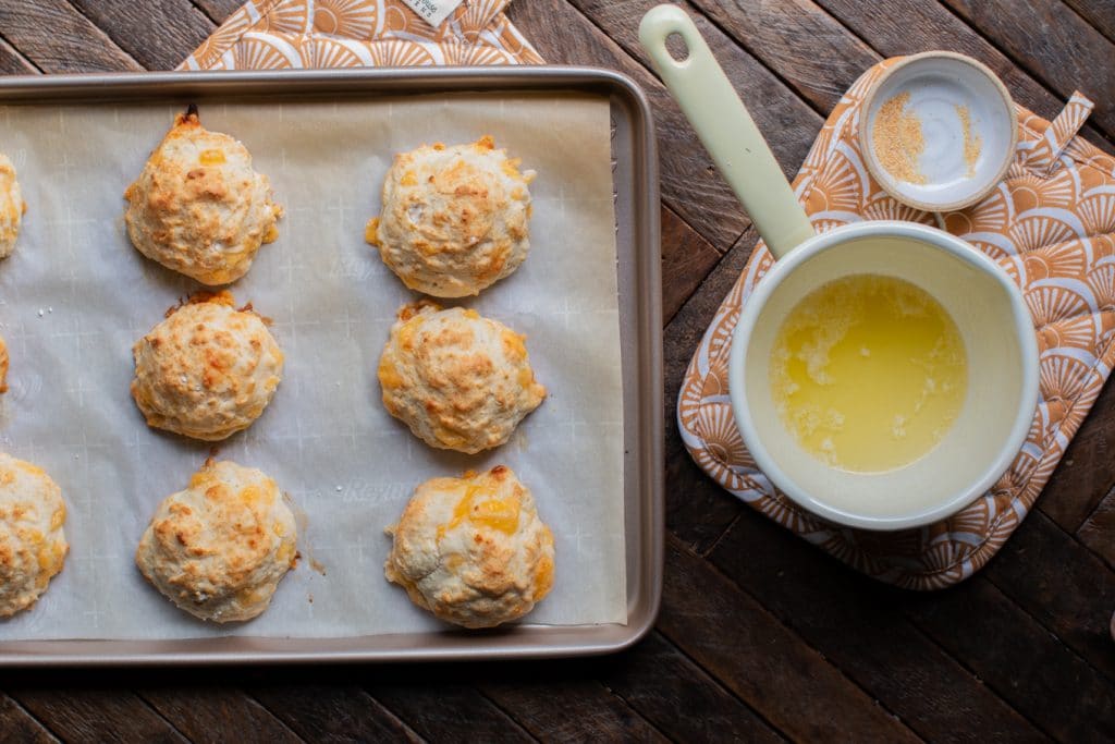 Bisquick Cheddar Garlic Biscuits - Retro Potluck